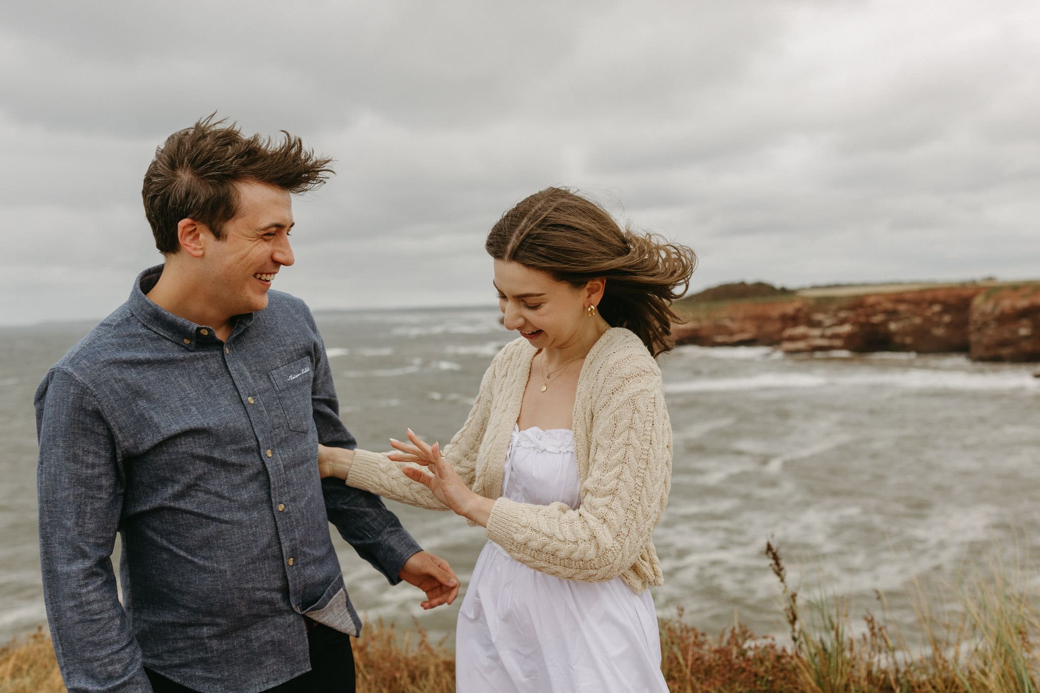 Aiden + Noa: A Coastal PEI Proposal | melissahardingphotography.com
